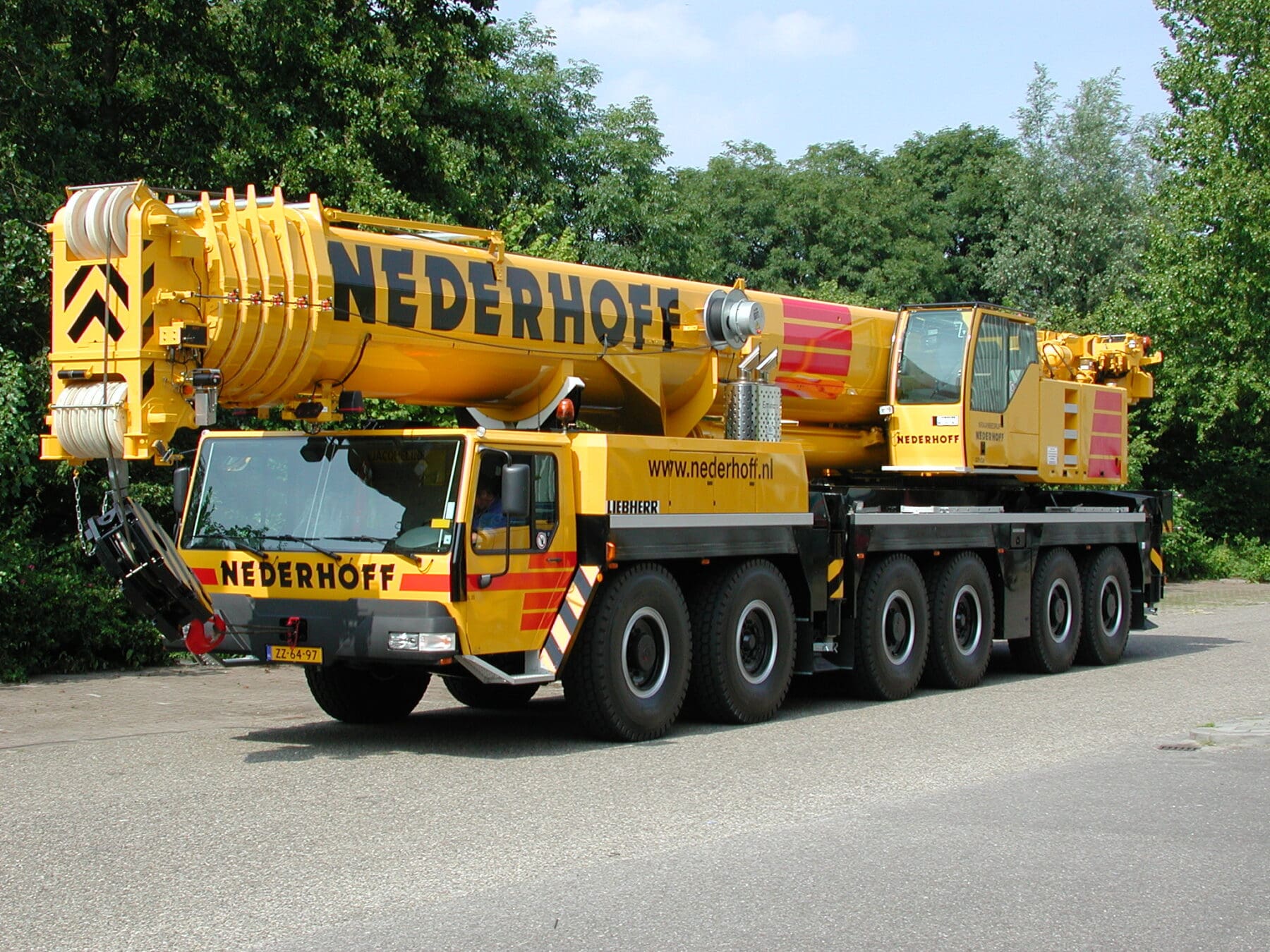 Mobiele telescoopkranen - Kraanbedrijf Nederhoff