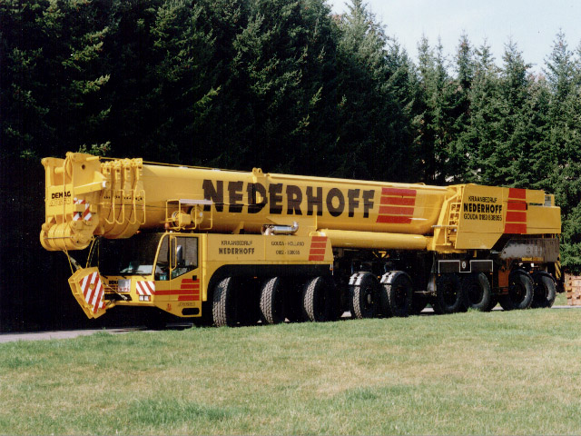 Mobiele telescoopkranen - Kraanbedrijf Nederhoff